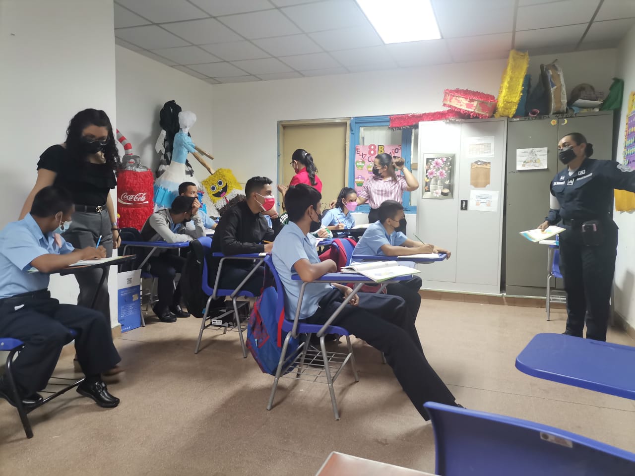Orientan a estudiantes sobre programa para prevención de las pandillas ...