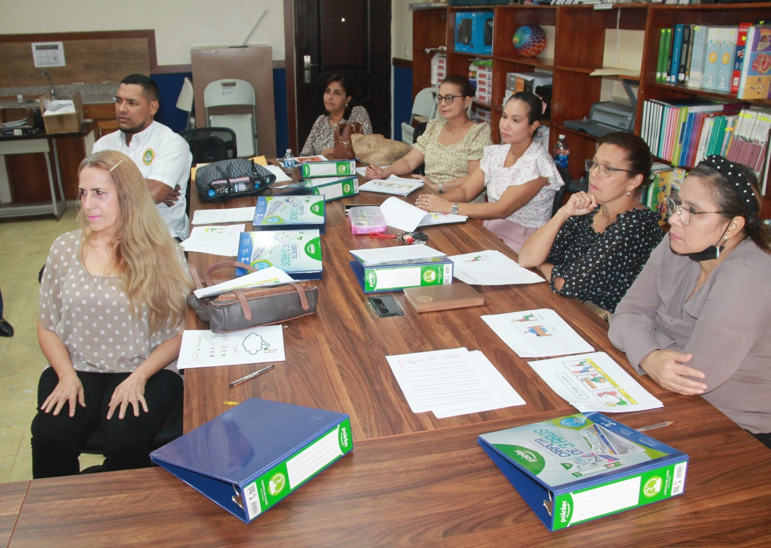 Docentes del IPHE Tocumen elaboran materiales didácticos para reforzar ...