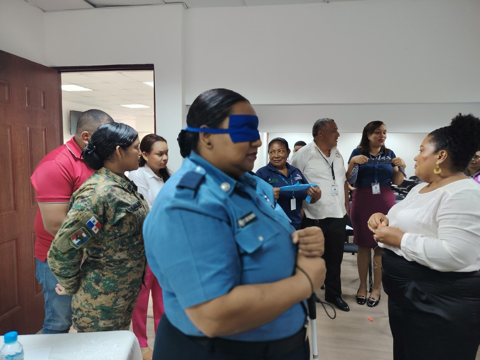Directora de Chepo dicta taller a Servidores Públicos de Panamá Este