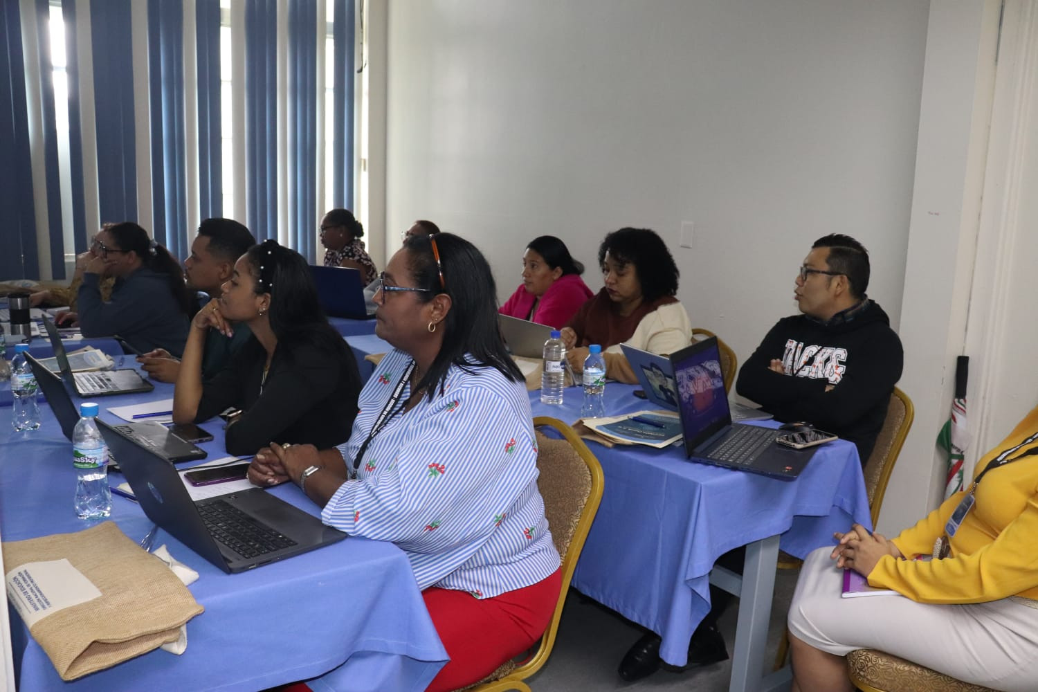 IPHE inicia capacitación docente con visión inclusiva y tecnológica a ...