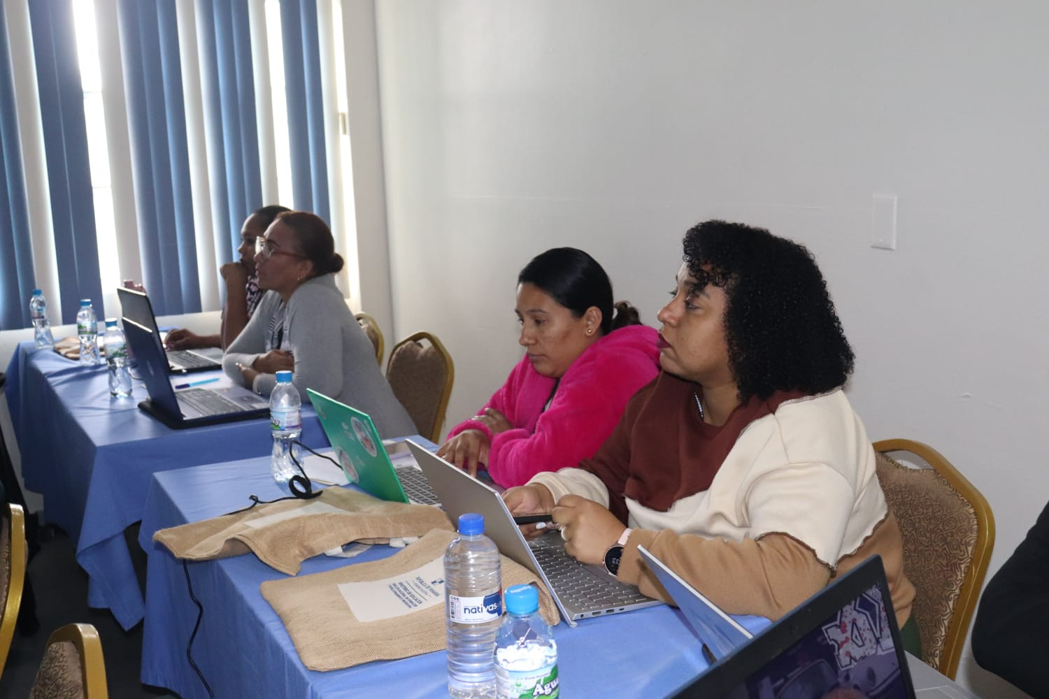 IPHE inicia capacitación docente con visión inclusiva y tecnológica a ...