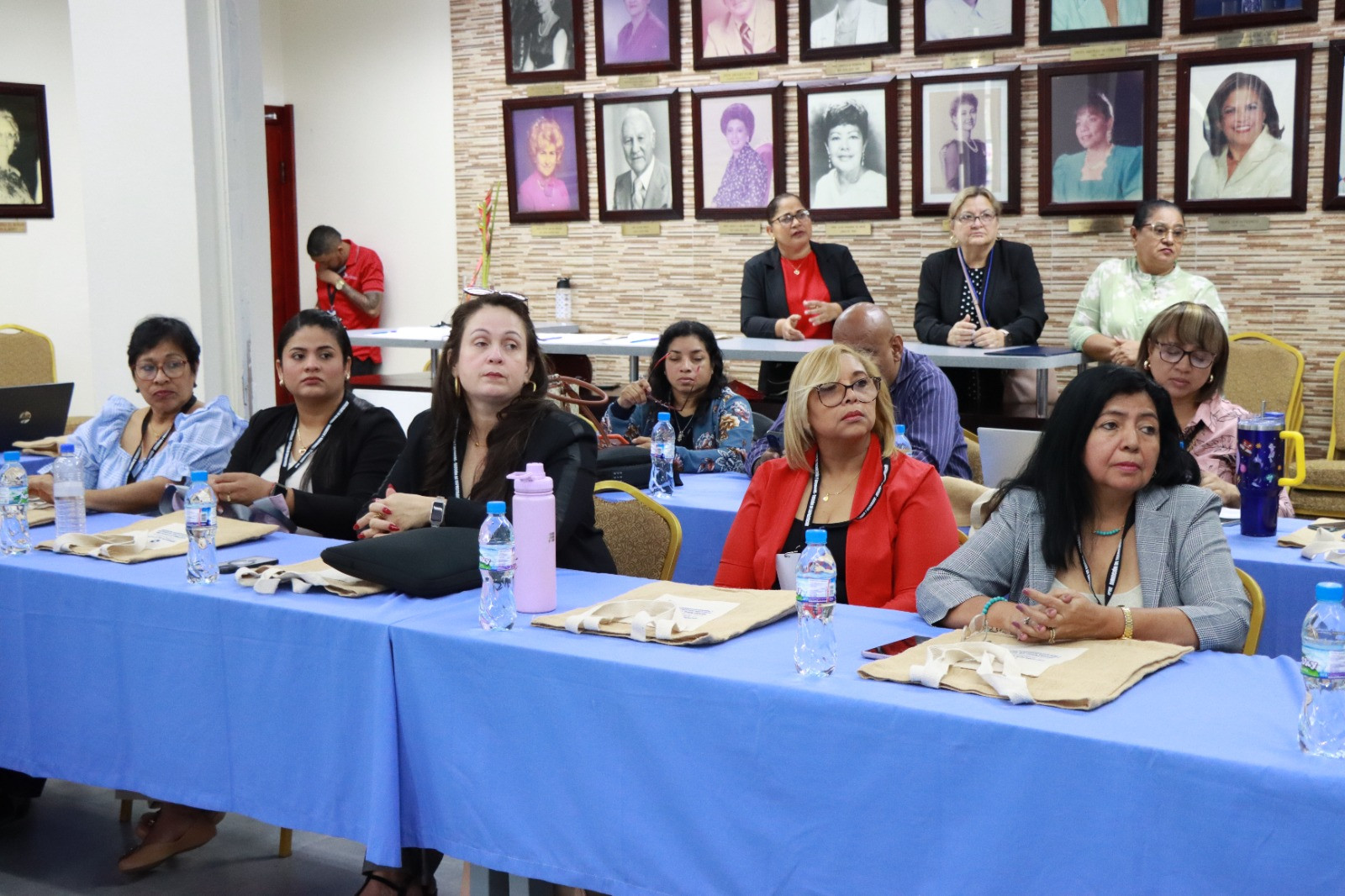 IPHE inicia capacitación docente con visión inclusiva y tecnológica a ...